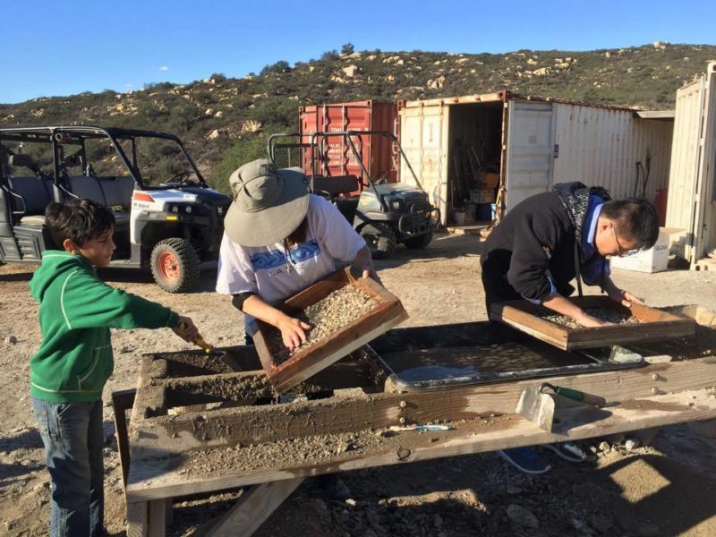 3 – DigForGems.com (Ocean View Mine , Pala Chief Mine, Miner's Inn)